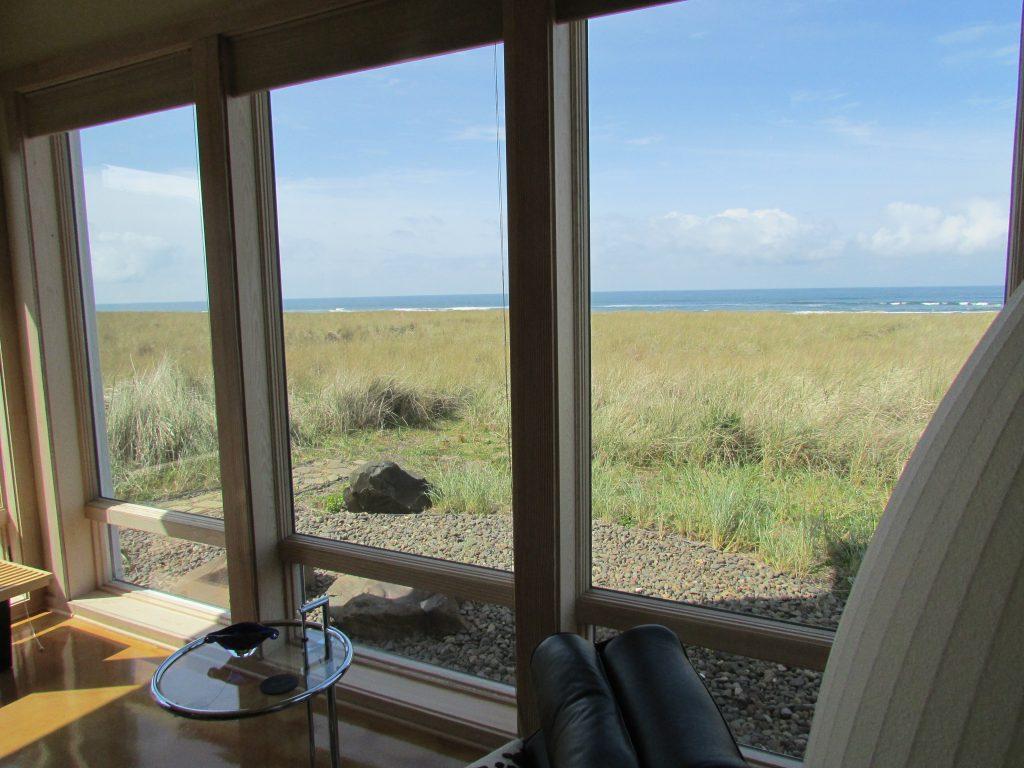 Stay – Manzanita Oregon Visitor Center